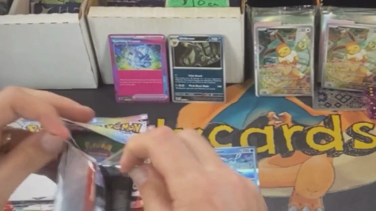 ME02 Phantasmal Flames 002 Gloom - Common – BeardyCards